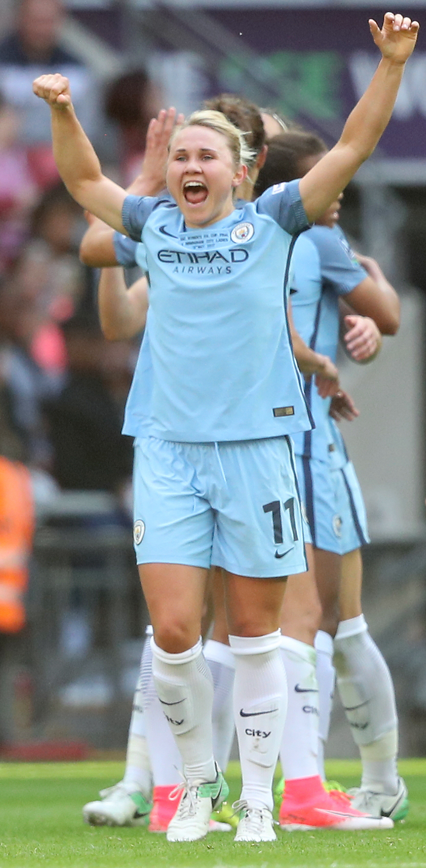 The SK LONG GAME (Longer Read) Interview: #Lionesses midfielder Izzy ...