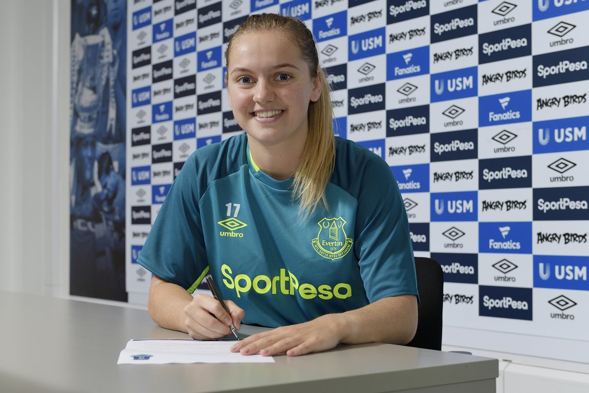 Scotland midfielder Lucy Graham is latest signing for Everton Ladies ...