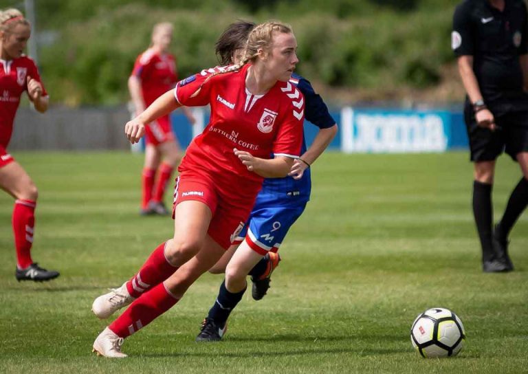 Young Lionesses forward, Eleanor Dale, joins Durham - SheKicks