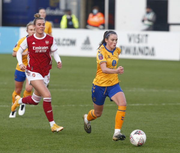 Everton Women's Grace Clinton signs first pro contract - SheKicks