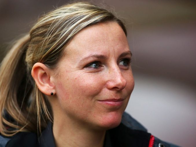 Becky Spencer stays with Spurs Women - SheKicks