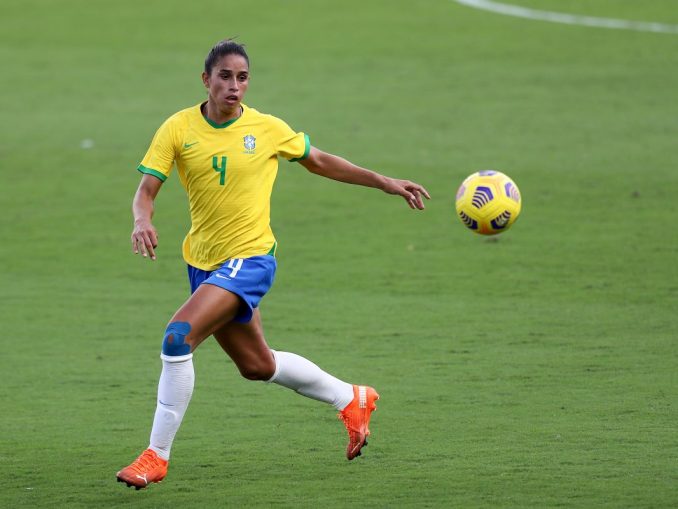 Rafaelle Souza Archives - SheKicks