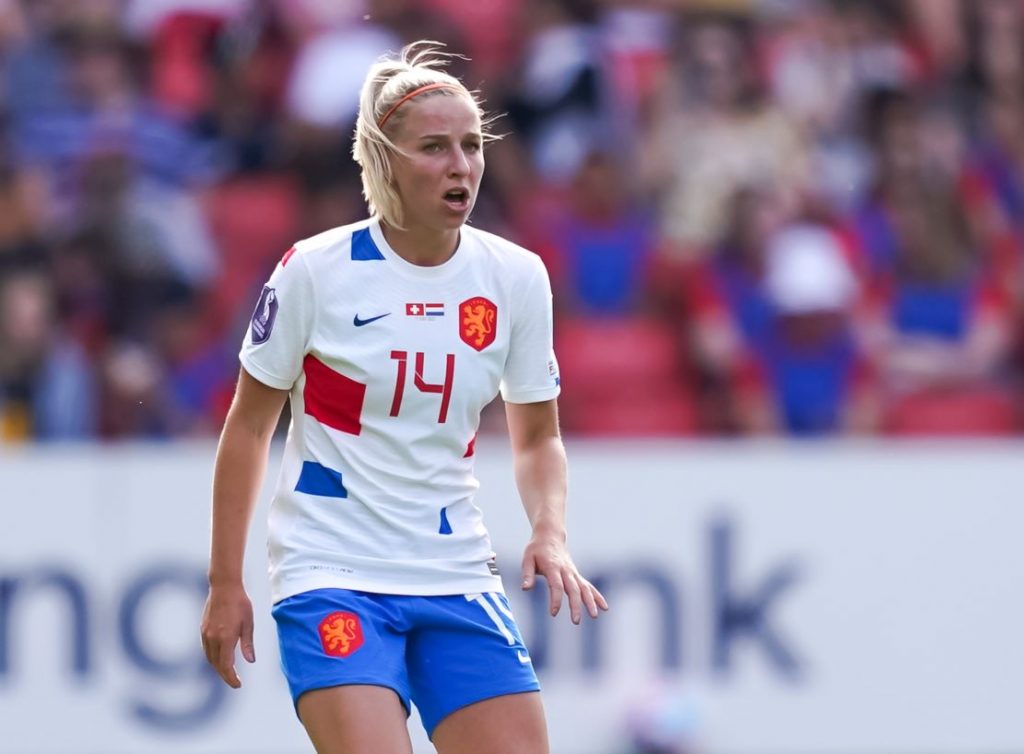 Manchester United Women's Jackie Groenen joins PSG - SheKicks