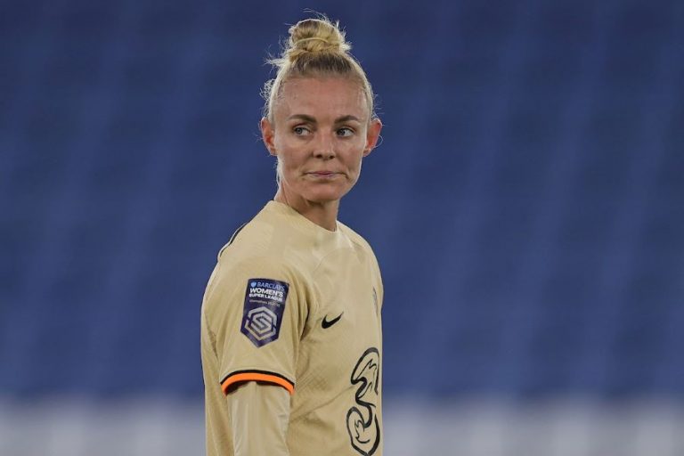 Sophie Ingle signs new contract with Chelsea Women - SheKicks