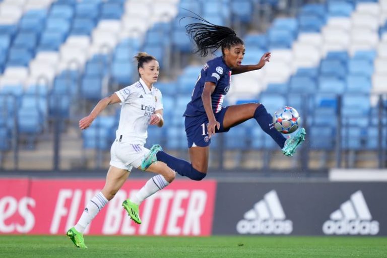 Chelsea Women sign Canadian international Ashley Lawrence - SheKicks