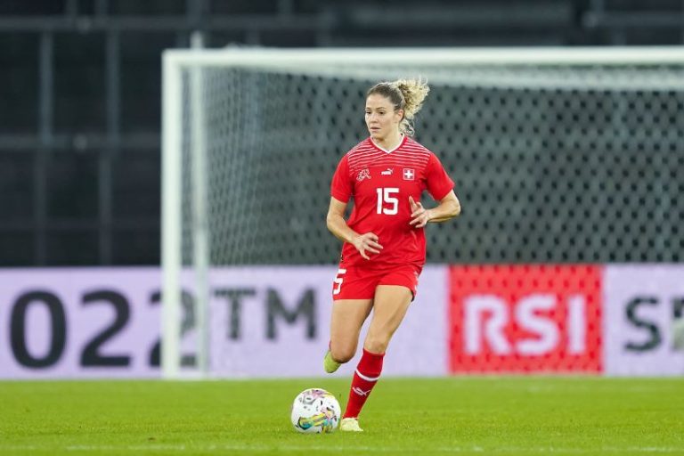 Spurs Women sign Swiss international defender Luana Bühler - SheKicks