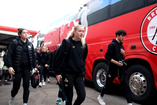 Bristol City Women's Mari Ward signs her first pro contract - SheKicks