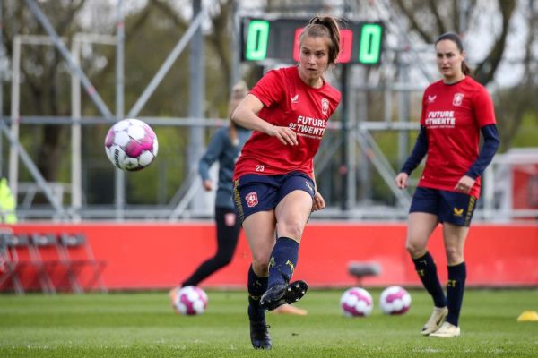 Brighton Women sign Netherlands U-23 international Marit Auée - SheKicks