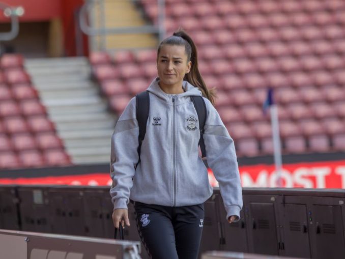 Manchester City Women's Gracie Prior signs four-year contract - SheKicks