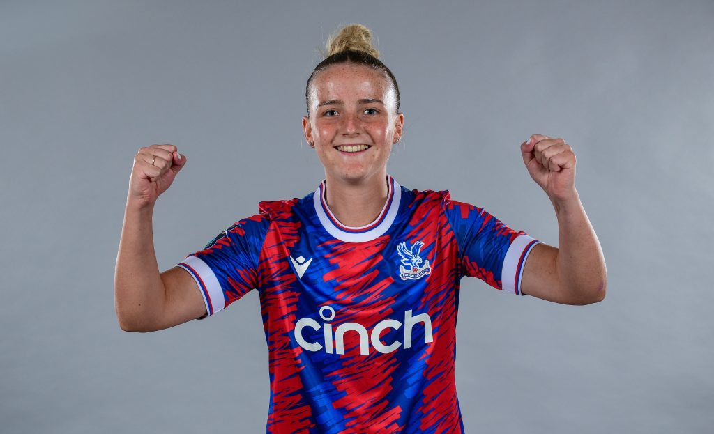 Aimee Everett commits future to Crystal Palace with new contract