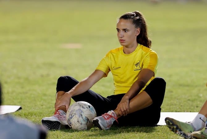 Ashleigh Plumptre opens up on difficult move to Saudi Arabia