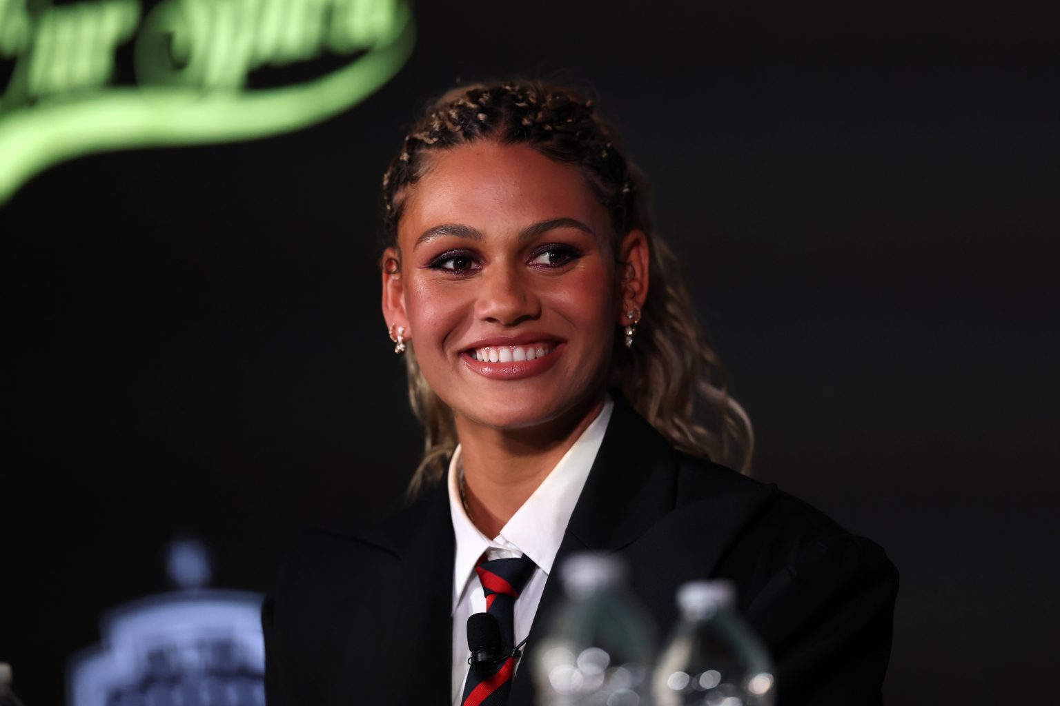 Trinity Rodman and the highest paid players in women's football